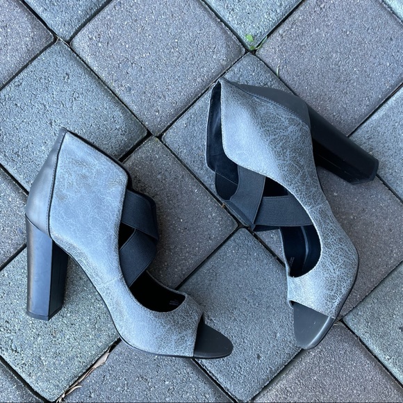 Charles David | Shoes | Gray And Black Open Toe Chunky Heel | Poshmark